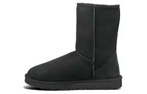 UGG Classic Short Boots - Black