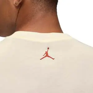 JORDAN Brooklyn T-shirt