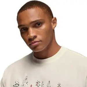 JORDAN Brooklyn T-shirt