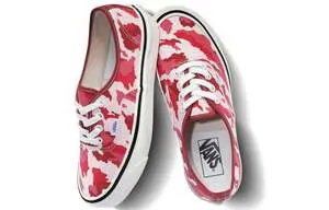 VANS Authentic 44 Dx Camouflage Sneakers - Red