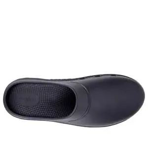 OOFOS Oocloog Slip-on Clogs