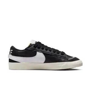 Nike Blazer Low 77 Jumbo Sneakers - Black/sail/white