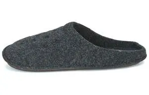 CROCS Classic Slipper