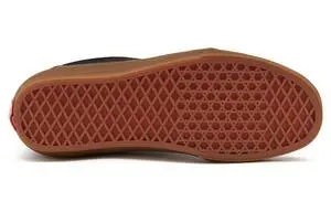 VANS Skate Chukka Low Sneakers