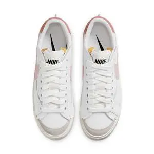 Nike Blazer Low '77 Jumbo Sneakers - Pink/white/black