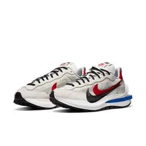 Nike X Sacai Vaporwaffle 'sail - White/black/red