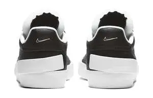 Nike Drop-type Prm Sneakers