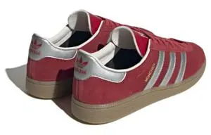 Adidas Munchen Scarlet Gum Sneakers - Scarlet/matte Silver/gum