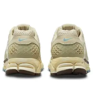 Nike Zoom Vomero 'oatmeal' Lace-up Sneakers - Cream/blue