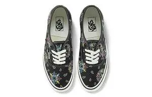 VANS Authentic 44 Dx Paisley Sneakers - Black/multi-color