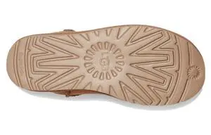 UGG Classic Short Bailey Zip Boots