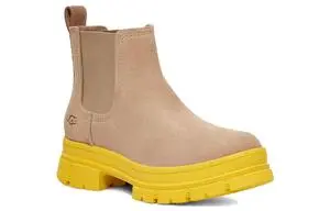 UGG Ashton Chelsea Boot - Sand/yellow