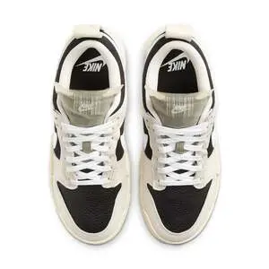 Nike Dunk Low Disrupt Sneakers - Ivory/black