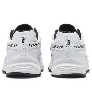 Nike Initiator Lace-up Sneakers