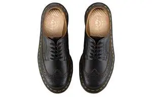 Dr. Martens Vintage 3989 Brogue - Black