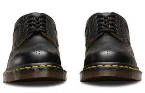 Dr. Martens Vintage 3989 Brogue - Black