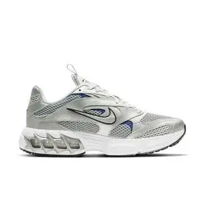 Nike Zoom Air Fire Sneakers - White/silver