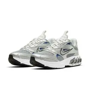 Nike Zoom Air Fire Sneakers - White/silver