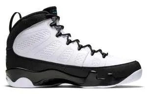 JORDAN Retro High Top Sneakers - White