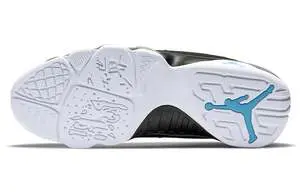 JORDAN Retro High Top Sneakers - White