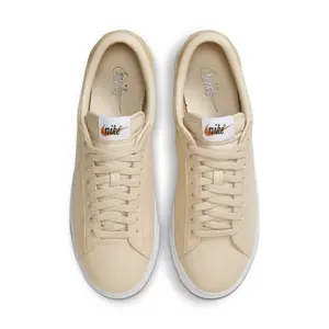 Nike Classic Ac Sneakers - Sanddrift/white