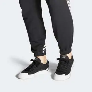 Adidas Nizza Low Top Sneakers With Oversize Heel Logo
