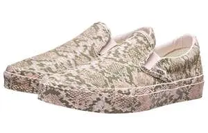 VANS Classic Slip-on Sneakers
