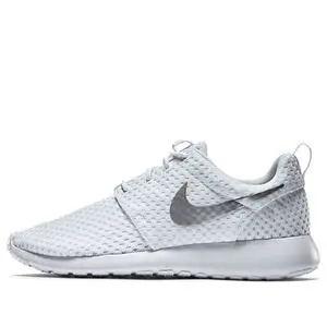 Nike Rosherun Br 'white Metallic' Sneakers - White/gray/silver
