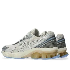 Asics Gel-kinetic Fluent Sneakers - Cream/silver