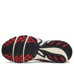 Asics Gel-kahana Tr V4 Sneakers - Silver/cream/red