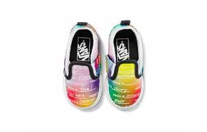 VANS Slip-on Low Top Sneakers With Graphic Print - Default Color