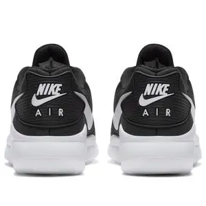 Nike Max Oketo Wntr Sneakers
