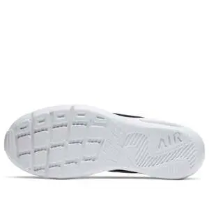 Nike Max Oketo Wntr Sneakers