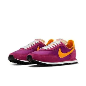 Nike Waffle Trainer 2 Sp 'fireberry' Lace-up Sneakers - Purple/gold