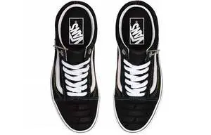 VANS Embossed Old Skool Shoes - Black