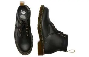 Dr. Martens Vegan 101 Felix Boots - Black
