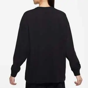 Nike Essential Crewneck Long Sleeve Top