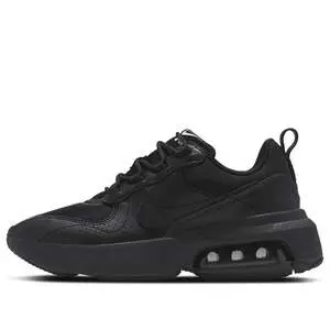 Nike Max Verona Sneakers