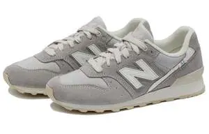 NEW BALANCE 996 Series Sneakers - Grey