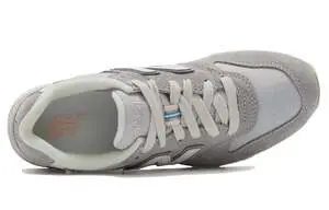 NEW BALANCE 996 Series Sneakers - Grey