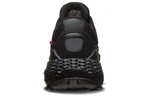 Sketchers Monster Sneakers - Black/red