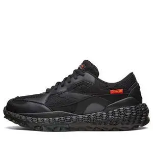 Sketchers Monster Sneakers - Black/red