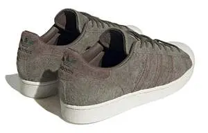 Adidas Superstar "olive Strata" Low Top Sneakers - Green
