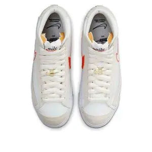 Nike Blazer Mid '77 Se "first Use" High Top Sneakers