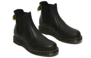 Dr. Martens 2976 Warmwair Chelsea Boots - Black
