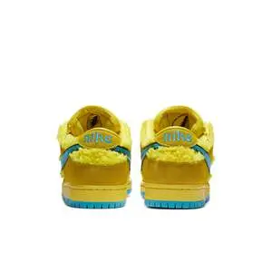 Nike X Grateful Dead Sb Dunk Low Sneakers - Yellow/blue