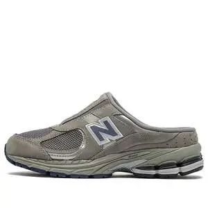 NEW BALANCE 2002r Mule Sneakers - Grey