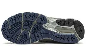 NEW BALANCE 2002r Mule Sneakers - Grey