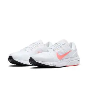 Nike Zoom Vomero 15 Athletic Sneakers - White/pink