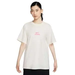 Nike Essential T-shirt Asia Sizing